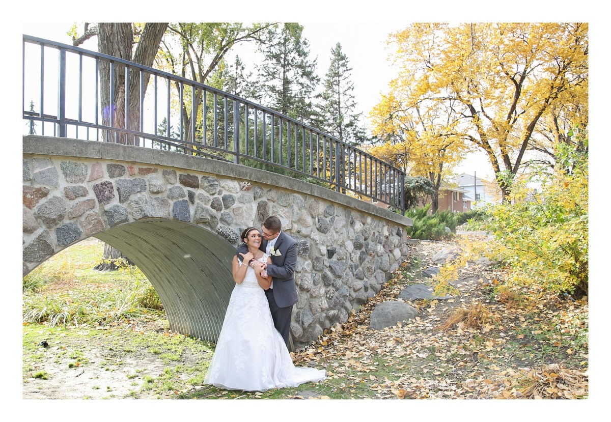 KNOT-TIED: Alli + Cameron // Grand Forks Wedding Photographer – Ashley ...